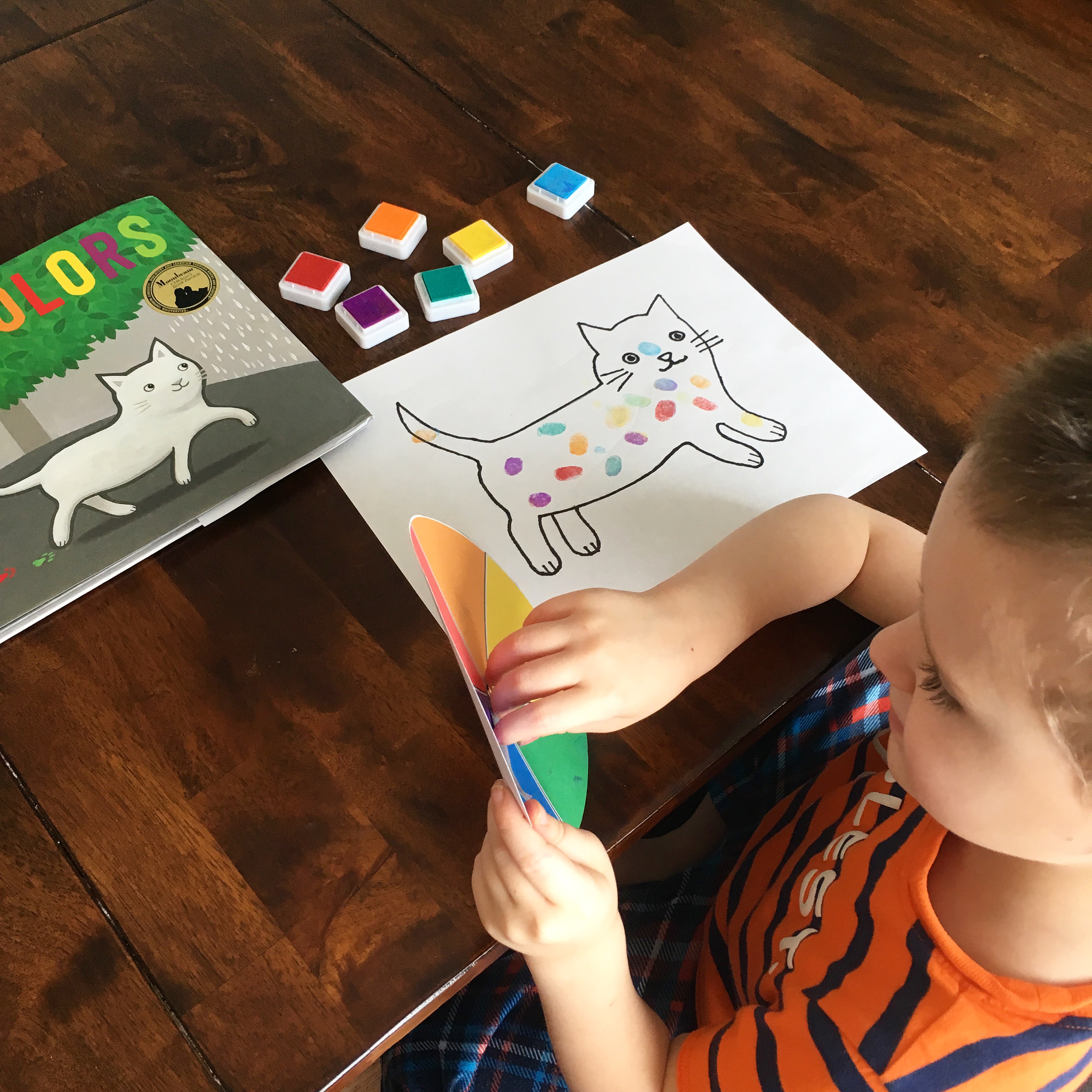 "Cat's Colors" and Companion Activity to Learn Colors · Book Nerd Mommy