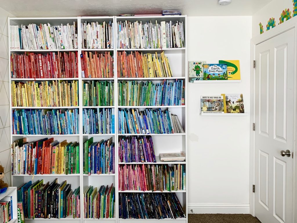 Why We Organize our Picture Books by Color and 10 Other Ideas For ...